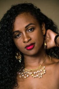 Eleora Gems – Reflecting Elegance & Authenticity